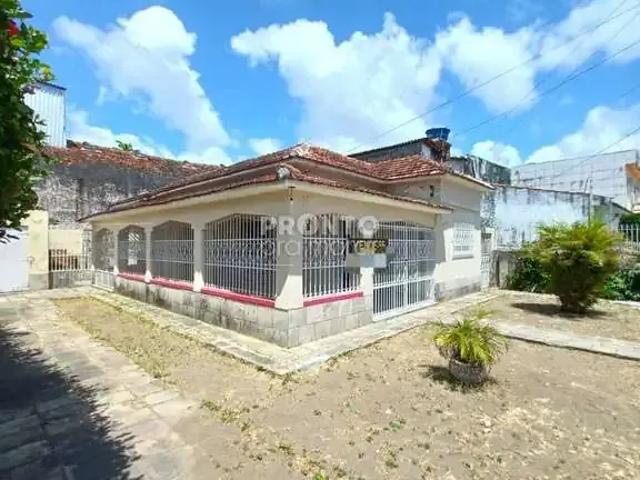 Casa / Sobrado para Venda em Recife/PE Afogados 3 Quartos