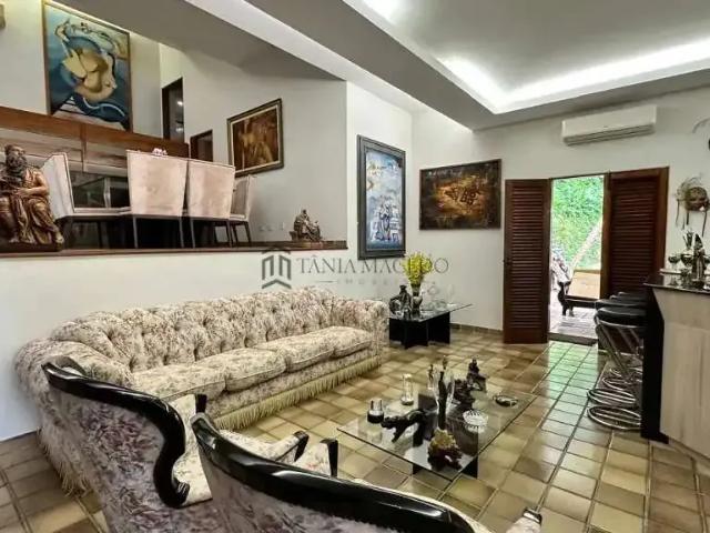 Casa / Sobrado para Venda em Recife/PE Apipucos 6 Quartos