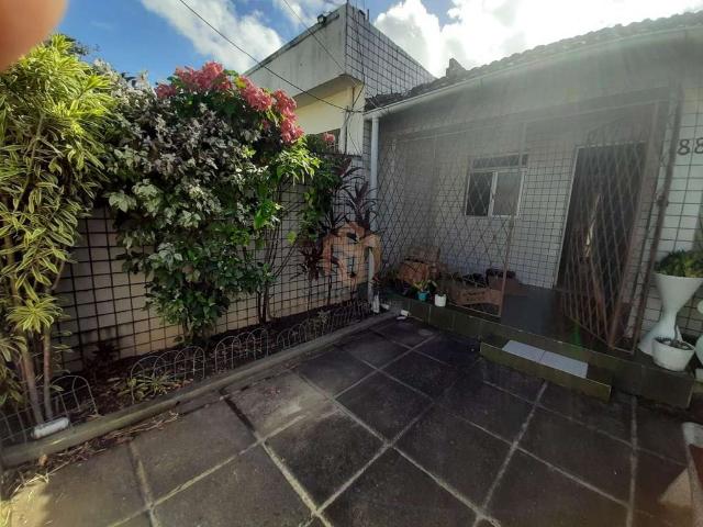 Casa / Sobrado para Venda em Recife/PE Areias 3 Quartos