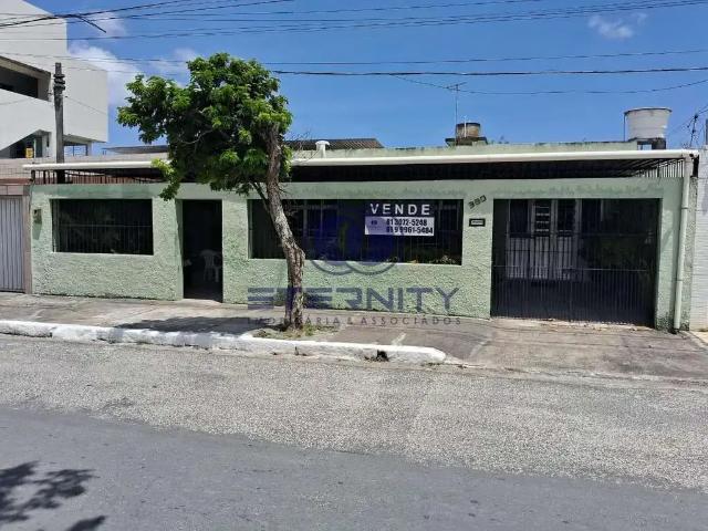 Casa / Sobrado para Venda em Recife/PE Areias 6 Quartos