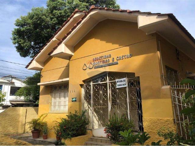Casa / Sobrado para Venda em Recife/PE Boa Vista 5 Quartos