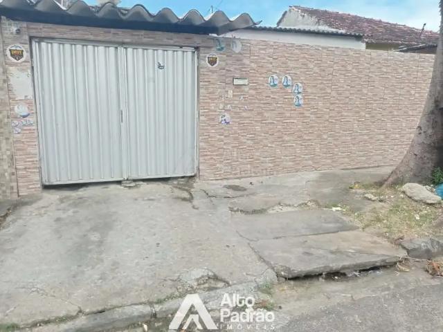 Casa / Sobrado para Venda em Recife/PE Campo Grande 3 Quartos