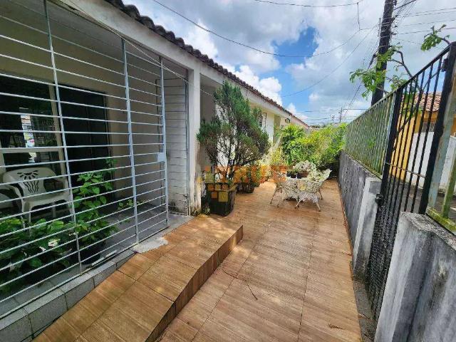 Casa / Sobrado para Venda em Recife/PE Caxangá 3 Quartos