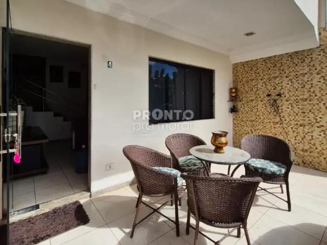 Casa / Sobrado para Venda em Recife/PE Caxangá 4 Quartos