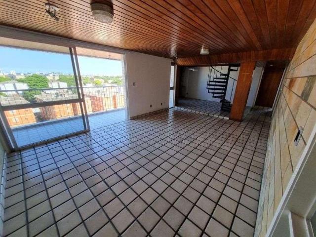 Casa / Sobrado para Venda em Recife/PE Cordeiro 4 Quartos
