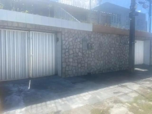 Casa / Sobrado para Venda em Recife/PE Cordeiro 5 Quartos