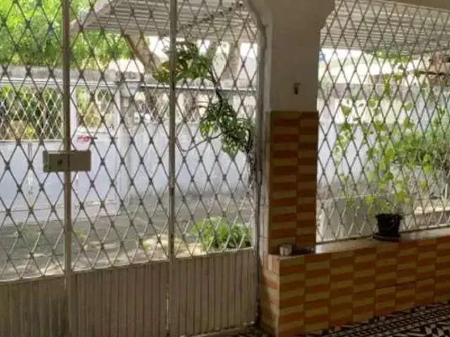 Casa / Sobrado para Venda em Recife/PE Cordeiro 5 Quartos
