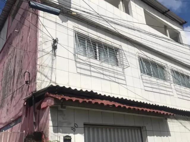 Casa / Sobrado para Venda em Recife/PE Dois Unidos 5 Quartos