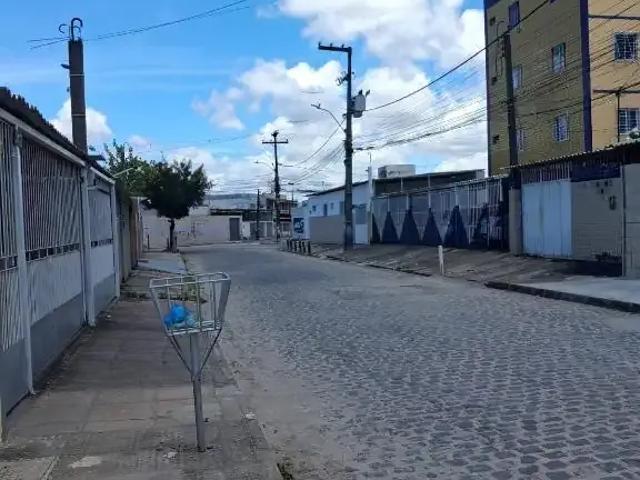 Casa / Sobrado para Venda em Recife/PE Estância 6 Quartos