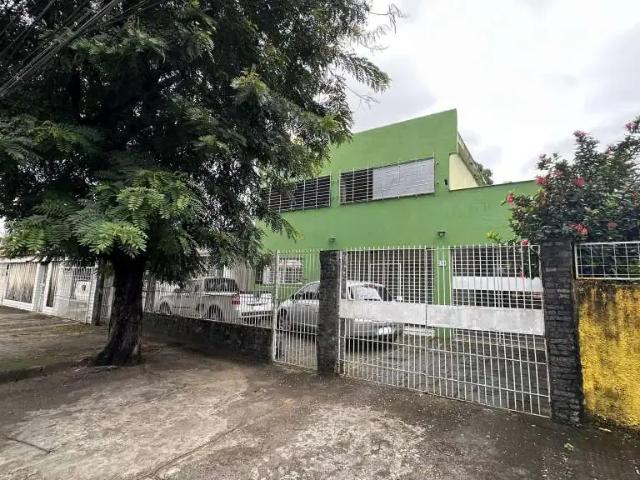 Casa / Sobrado para Venda em Recife/PE Hipódromo 4 Quartos