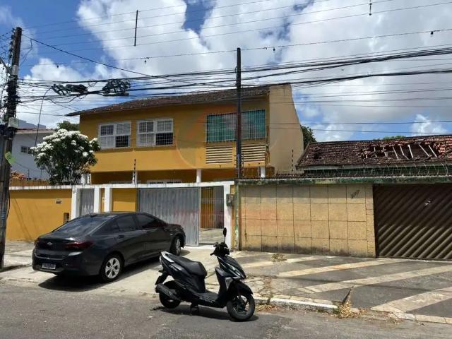 Casa / Sobrado para Venda em Recife/PE Hipódromo 6 Quartos