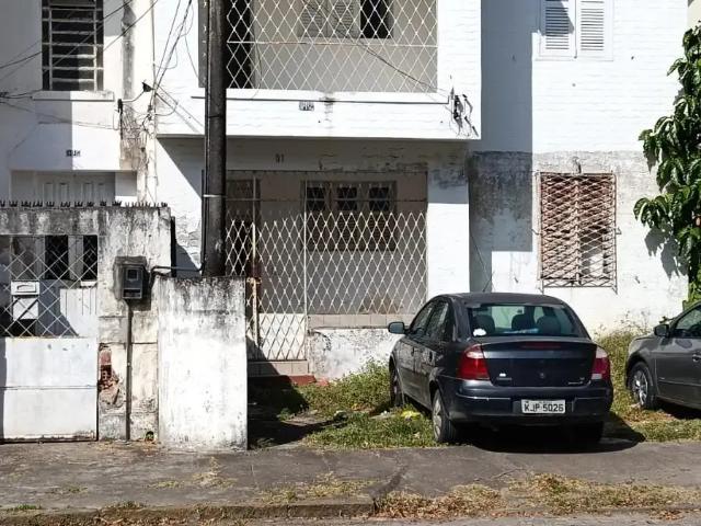 Casa / Sobrado para Venda em Recife/PE Ilha do Leite 3 Quartos