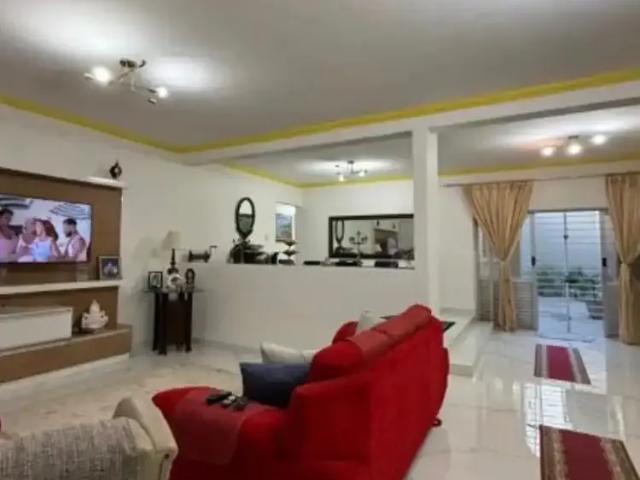Casa / Sobrado para Venda em Recife/PE Iputinga 4 Quartos