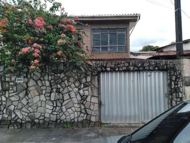 Casa / Sobrado para Venda em Recife/PE Iputinga 3 Quartos