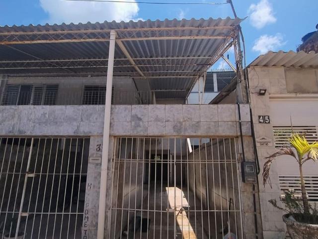 Casa / Sobrado para Venda em Recife/PE Jiquiá 3 Quartos