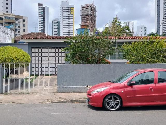 Casa / Sobrado para Venda em Recife/PE Madalena 4 Quartos
