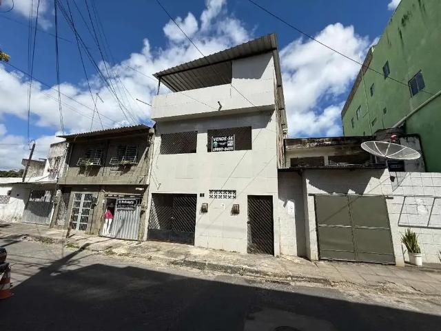 Casa / Sobrado para Venda em Recife/PE Monteiro 3 Quartos