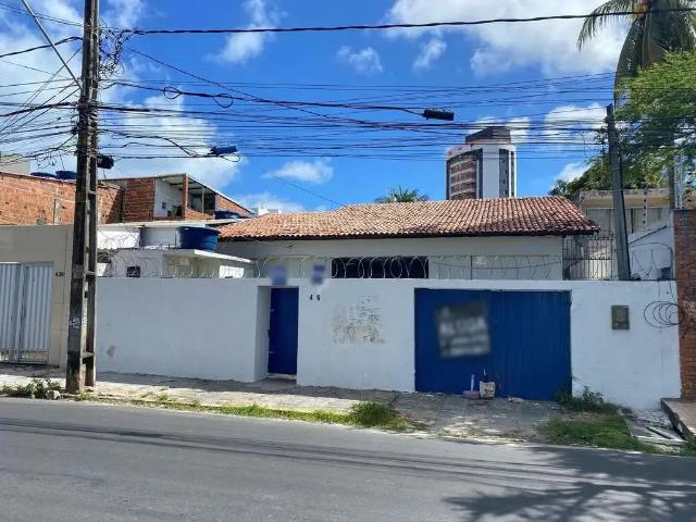 Casa / Sobrado para Venda em Recife/PE Pina 6 Quartos
