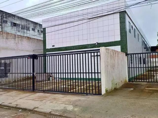 Casa / Sobrado para Venda em Recife/PE Prado 2 Quartos