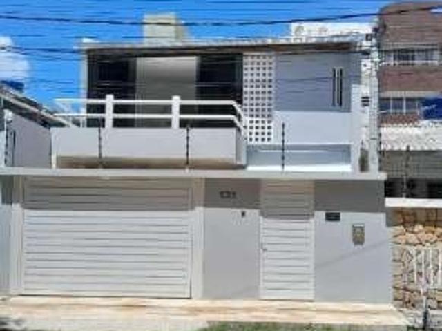 Casa / Sobrado para Venda em Recife/PE Prado 3 Quartos