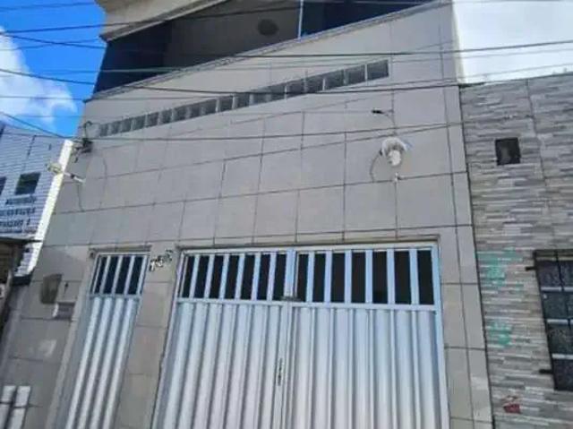 Casa / Sobrado para Venda em Recife/PE San Martin 3 Quartos