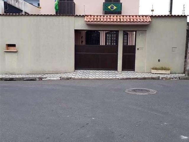 Casa / Sobrado para Venda em Registro/SP Centro 2 Quartos