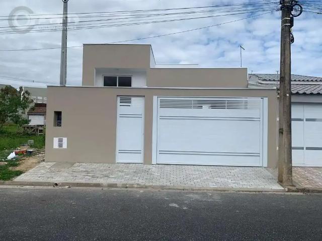 Casa / Sobrado para Venda em Registro/SP Centro 2 Quartos