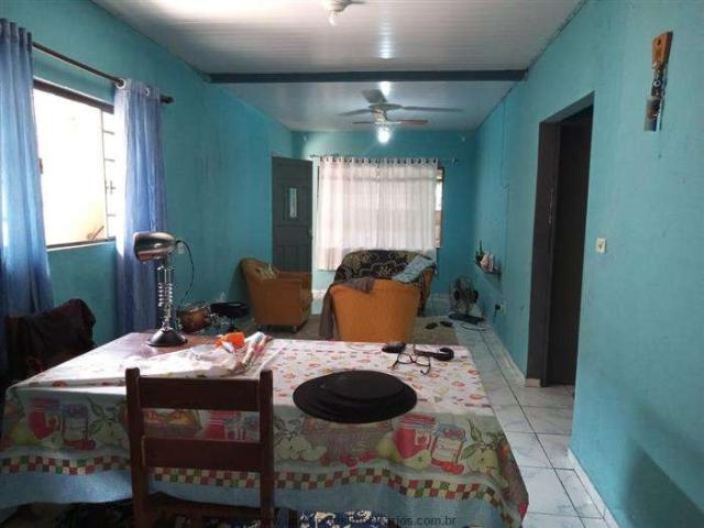 Casa / Sobrado para Venda em Registro/SP Centro 3 Quartos