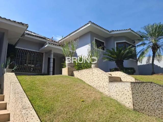 Casa / Sobrado para Venda em Resende/RJ Jardim Brasília 3 Quartos