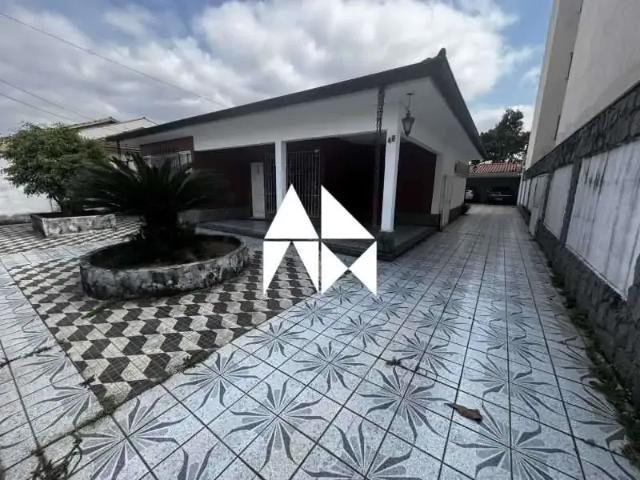 Casa / Sobrado para Venda em Resende/RJ Liberdade 3 Quartos