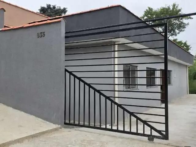 Casa / Sobrado para Venda em Resende/RJ Monet 2 Quartos