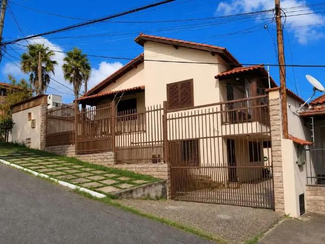 Casa / Sobrado para Venda em Resende/RJ Mirante das Agulhas 3 Quartos