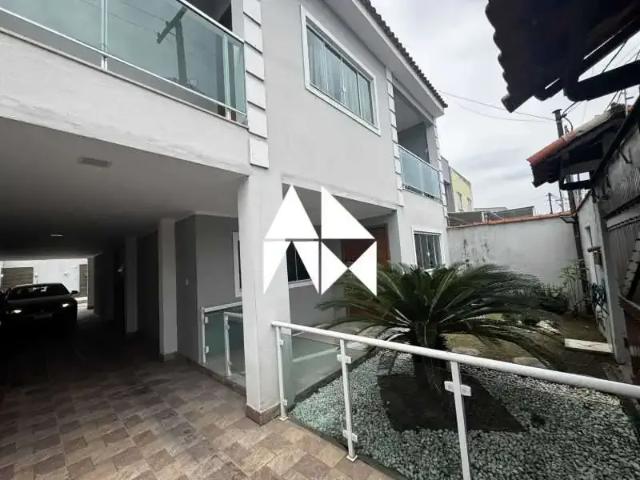 Casa / Sobrado para Venda em Resende/RJ Mirante de Serra 4 Quartos