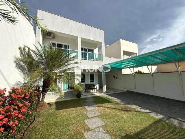 Casa / Sobrado para Venda em Resende/RJ Parque Ipiranga 4 Quartos