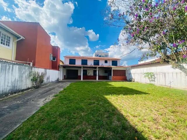Casa / Sobrado para Venda em Resende/RJ Vila Julieta 3 Quartos