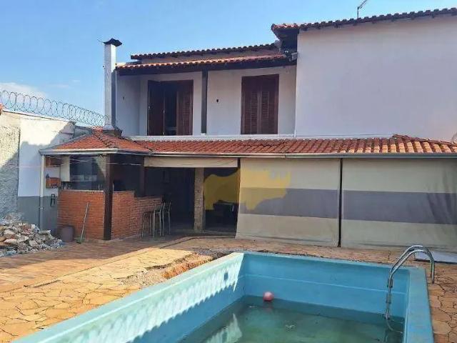 Casa / Sobrado para Venda em Rio Claro/SP Vila Nova 3 Quartos