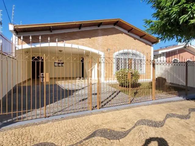 Casa / Sobrado para Venda em Rio Claro/SP Vila Indaiá 4 Quartos