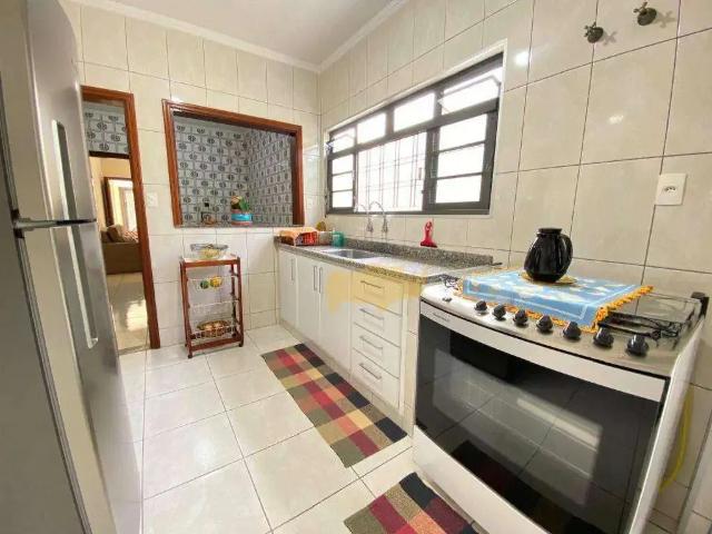Casa / Sobrado para Venda em Rio Claro/SP Estádio 2 Quartos