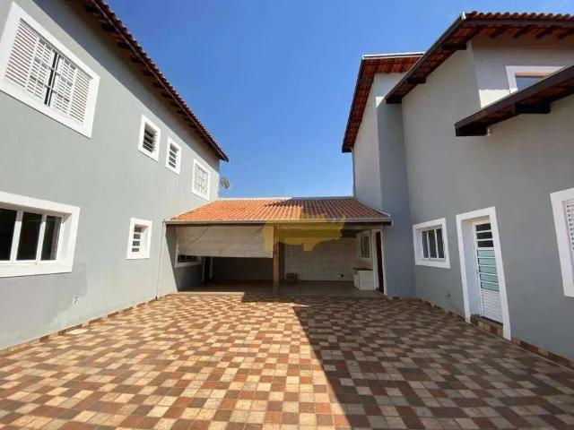 Casa / Sobrado para Venda em Rio Claro/SP Jardim América 5 Quartos