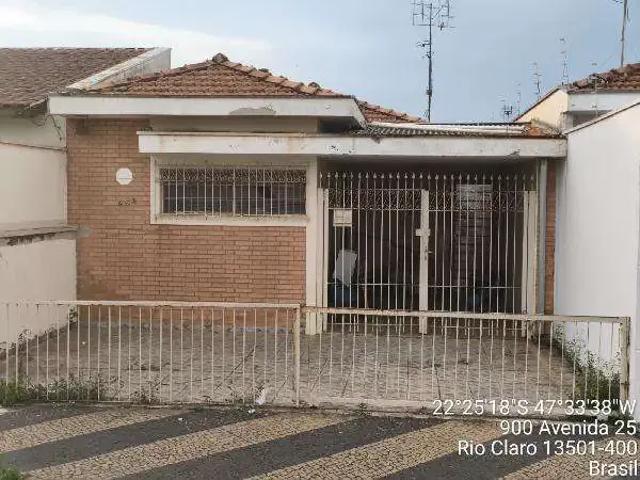Casa / Sobrado para Venda em Rio Claro/SP Saúde 2 Quartos