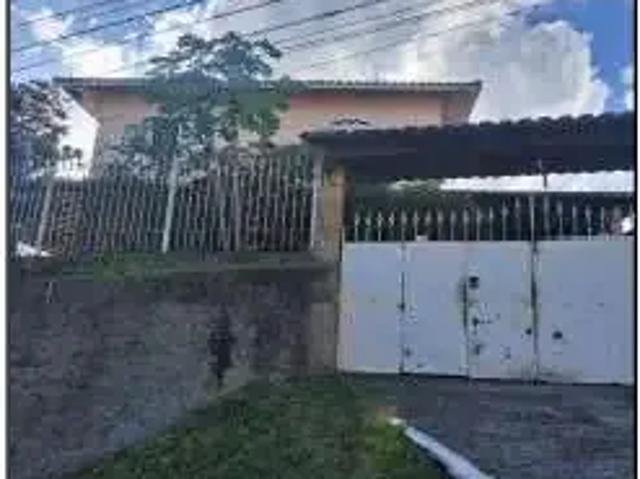 Casa / Sobrado para Venda em Rio Bonito/RJ Cidade Nova 4 Quartos