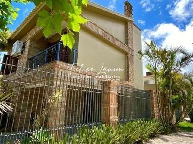 Casa / Sobrado para Venda em Rio Grande/RS Cassino 3 Quartos