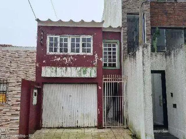 Casa / Sobrado para Venda em Rio Grande/RS Centro 1 Quartos