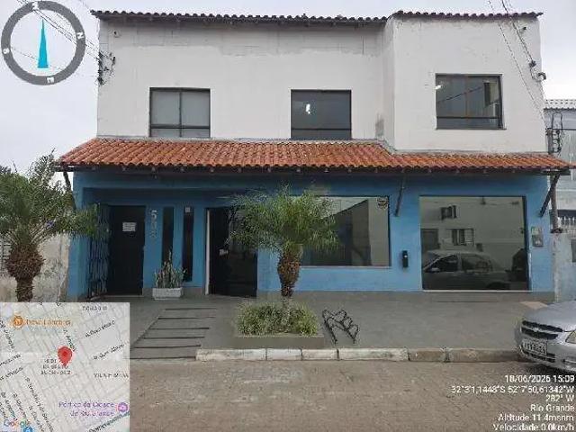 Casa / Sobrado para Venda em Rio Grande/RS Frederico Ernesto Buchholz