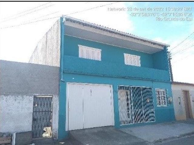 Casa / Sobrado para Venda em Rio Grande/RS Vila Hidráulica 4 Quartos