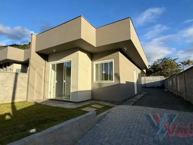 Casa / Sobrado para Venda em Rio dos Cedros/SC Centro 2 Quartos