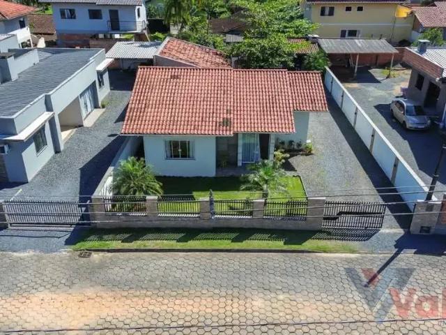 Casa / Sobrado para Venda em Rio dos Cedros/SC Cruzeiro 3 Quartos