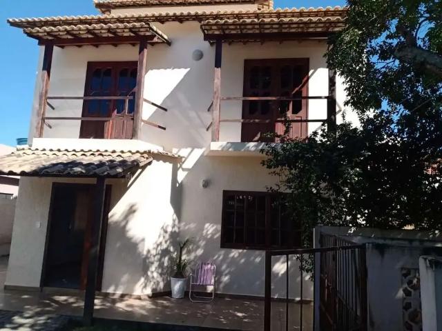 Casa / Sobrado para Venda em Rio das Ostras/RJ Mar Y Lago 4 Quartos