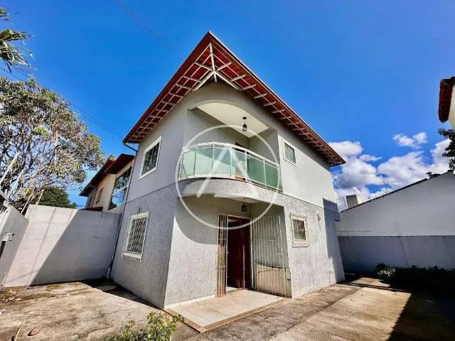 Casa / Sobrado para Venda em Rio das Ostras/RJ Ouro Verde 3 Quartos