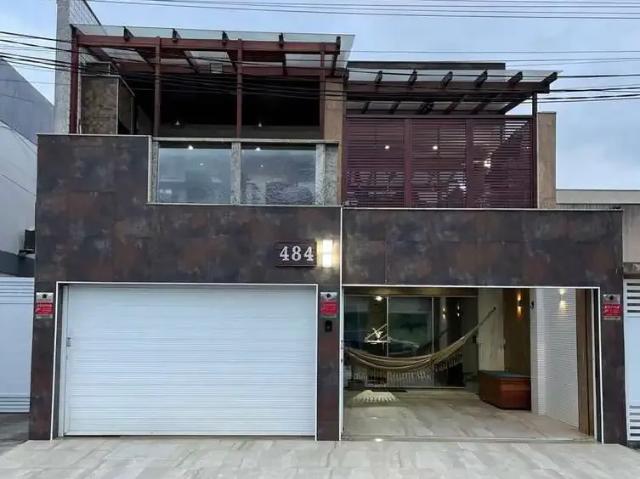 Casa / Sobrado para Venda em Rio das Ostras/RJ Atlântica 4 Quartos